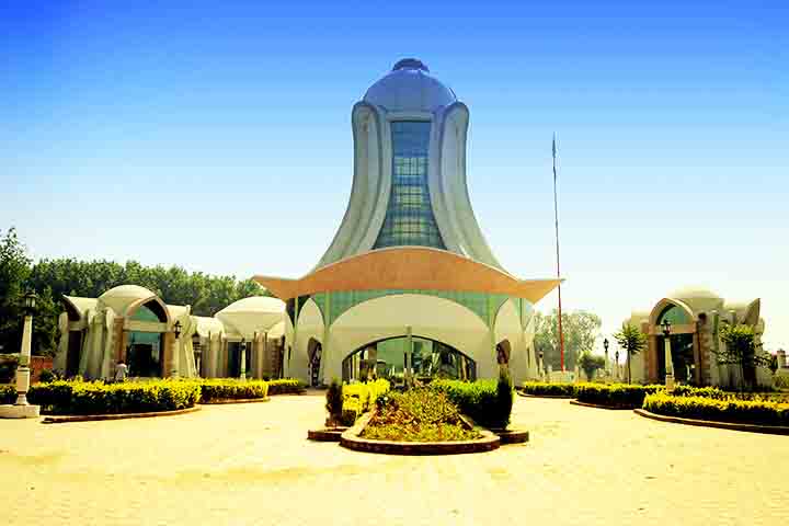 (2024) Top Tourist Places & Offbeat Places In Batala