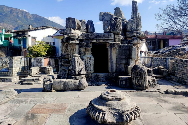 Offbeat Places|Homestays|Dhwaj Temple Places To Visit Dwarahat